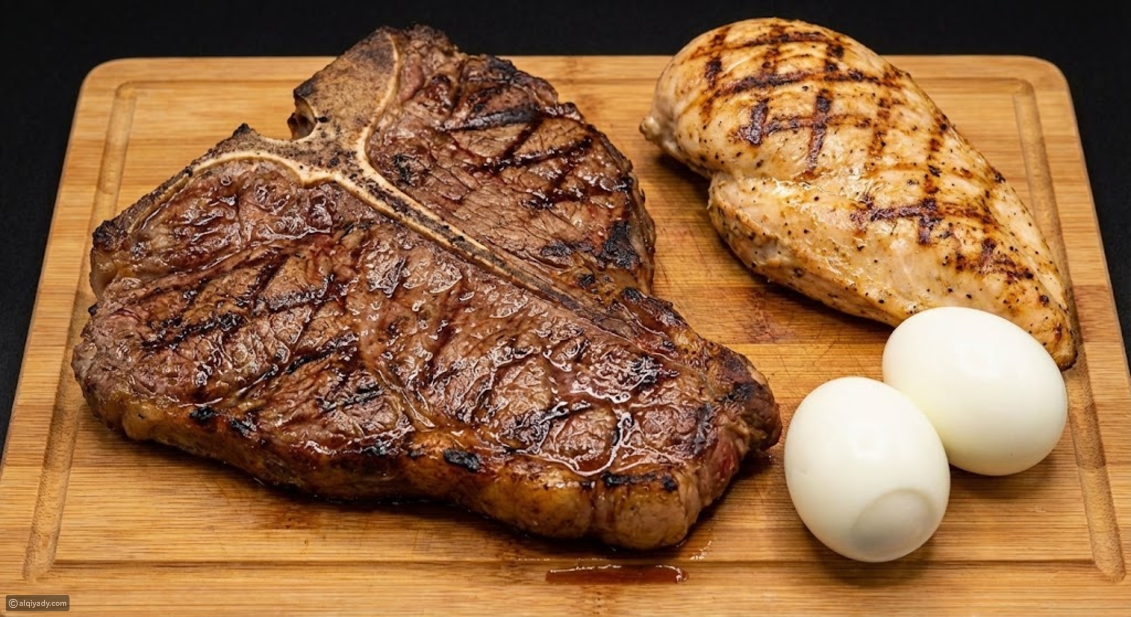 Never eat these foods before bedtime