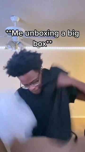 Me unboxing a big box 📦😲💀 acting like it’s Christmas every time 😭😂🔥