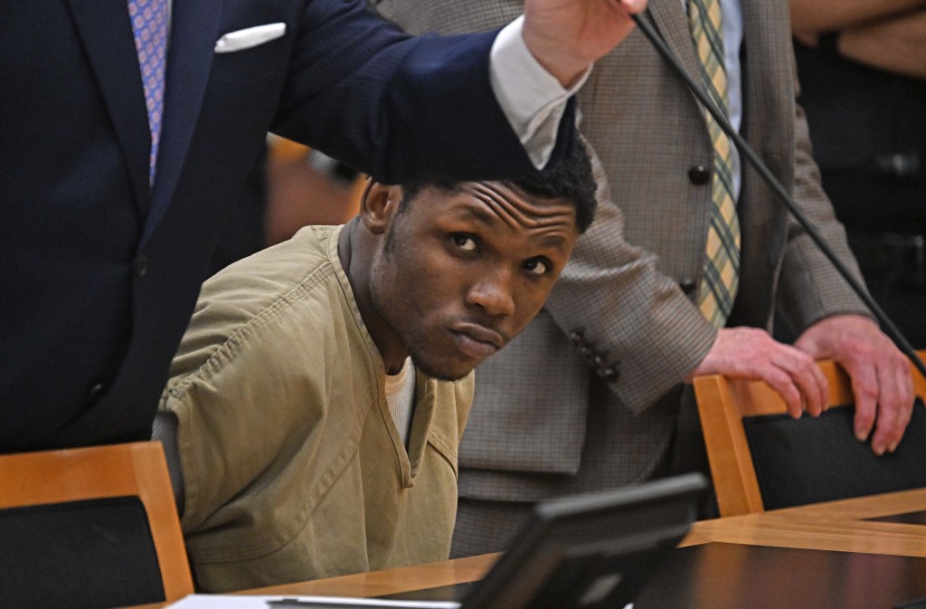 Goon who allegedly killed 7-month-old NYC girl claimed he was just ...