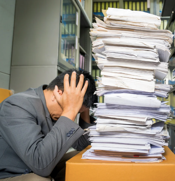 Old school boss demands all IT logs get printed and put on his desk ...