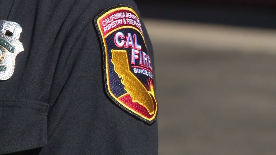 Crews battle 5-acre wildfire in Geyserville