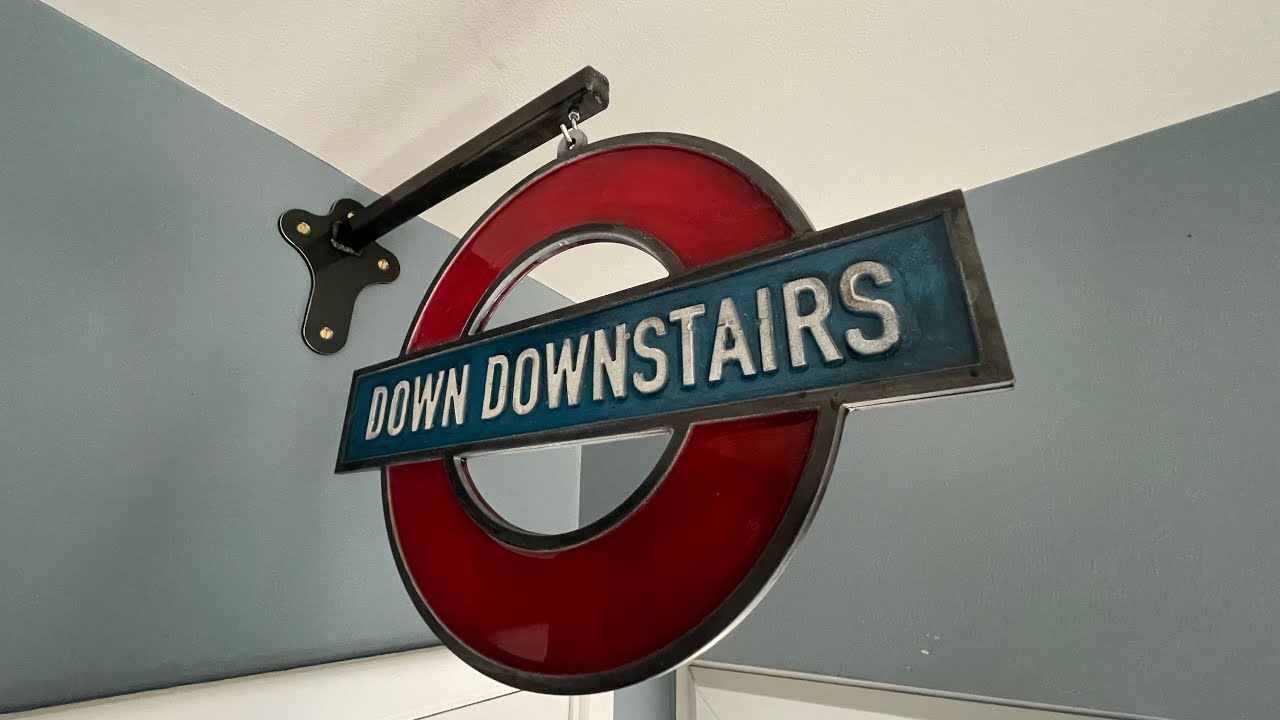 Making a steel resin underground sign