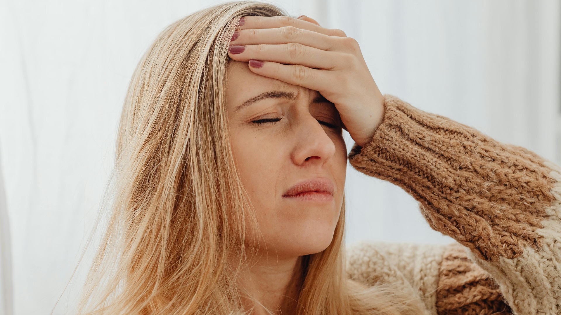 Splitting headache: 10 types of migraines people get & 10 remedies for ...