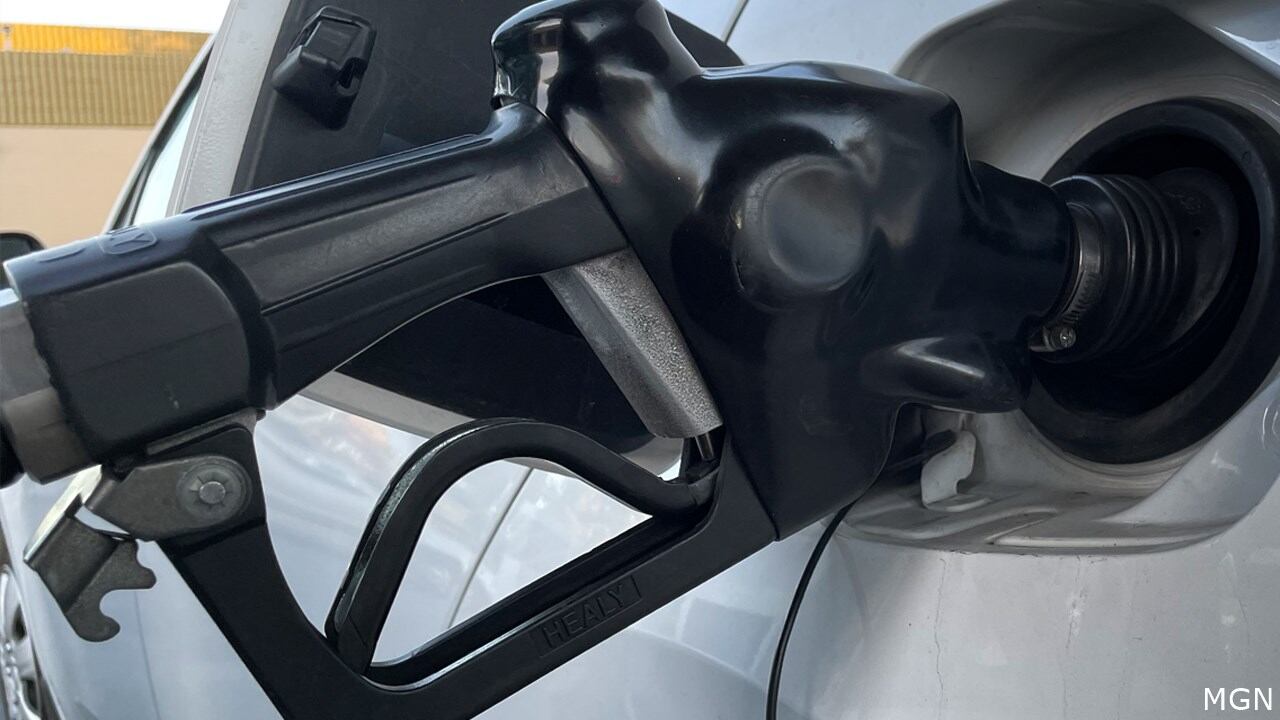 Nevada gas prices fall for the third consecutive week