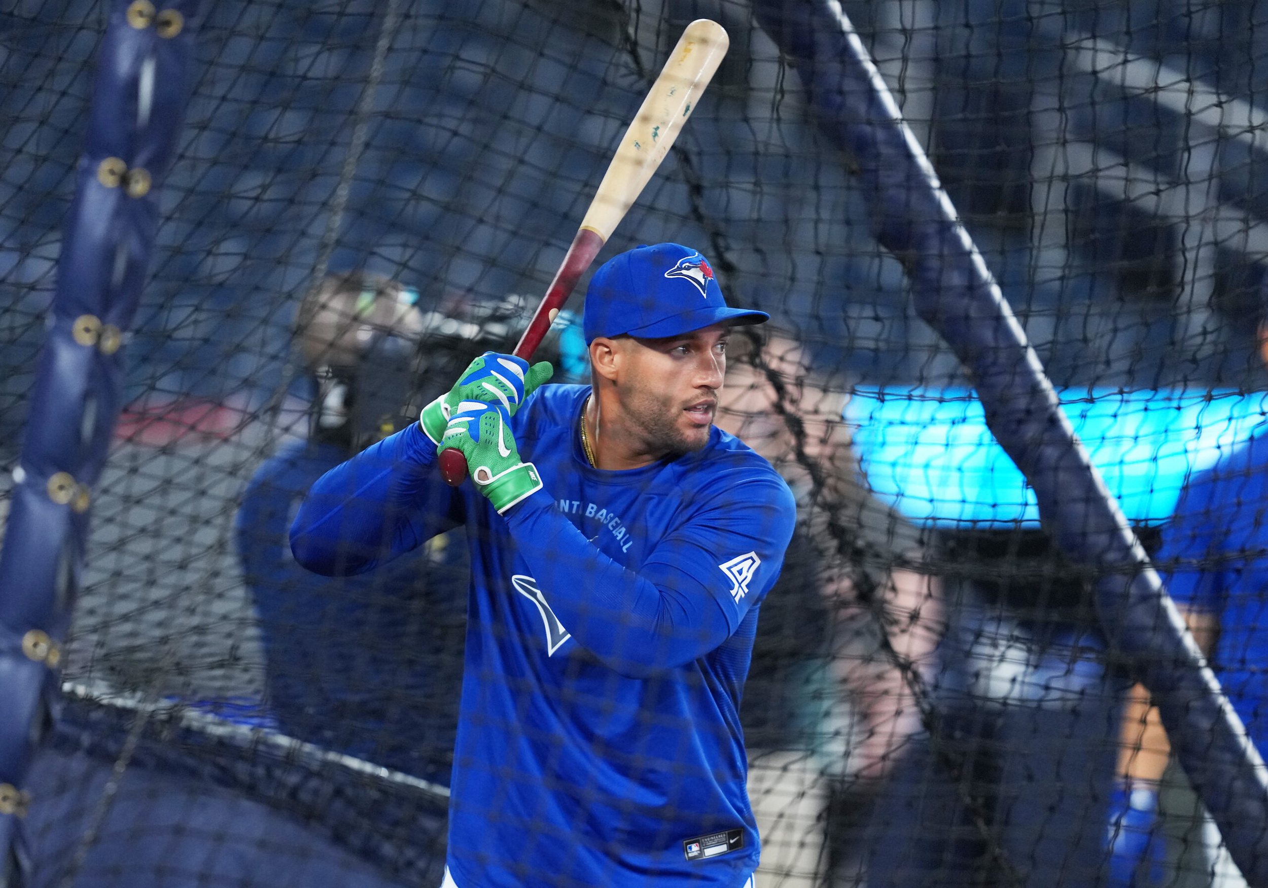 Instant reaction: Blue Jays dominate Red Sox in series finale victory
