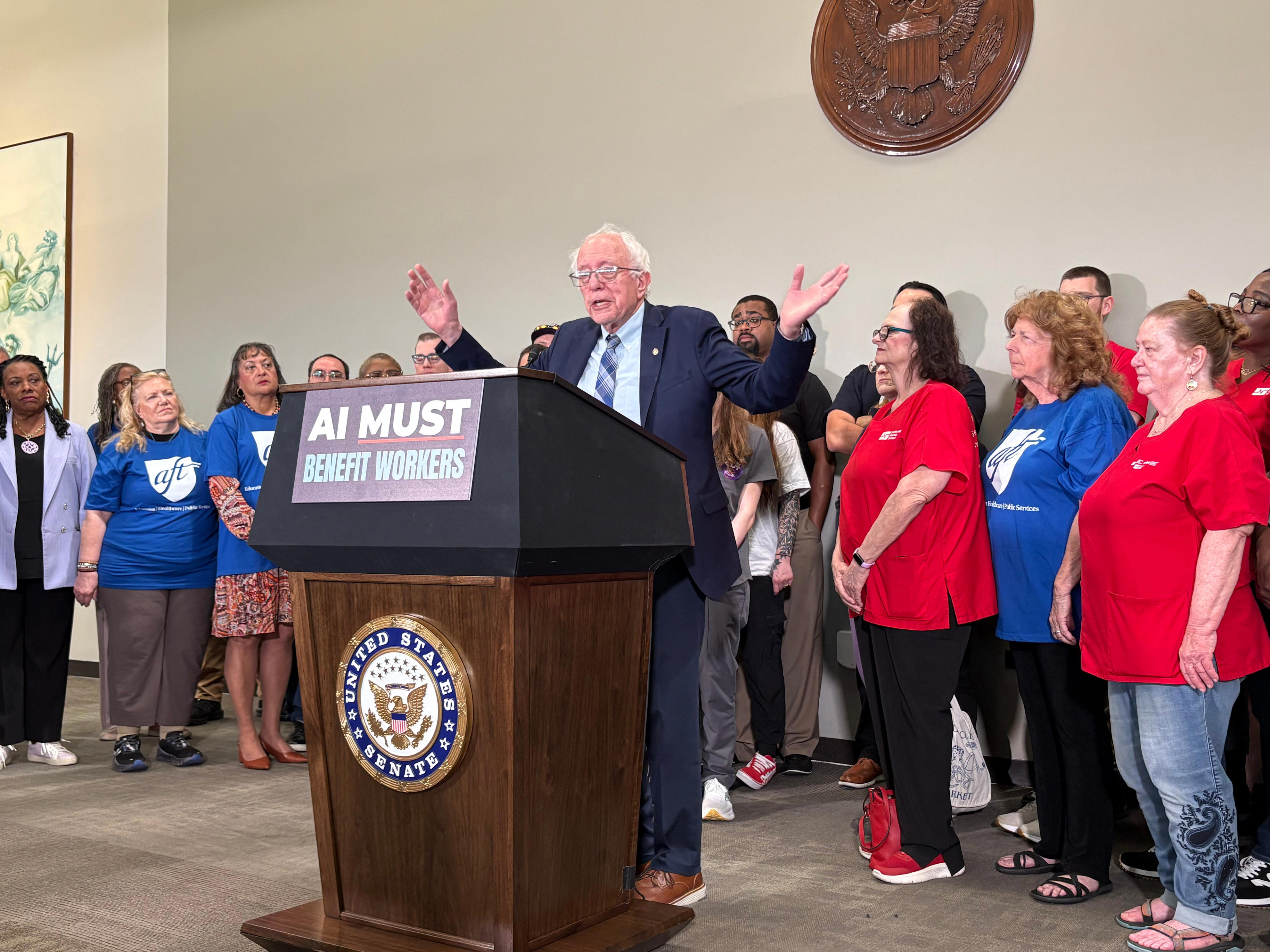 Sanders and Fain warn that AI, like NAFTA, could kill American jobs
