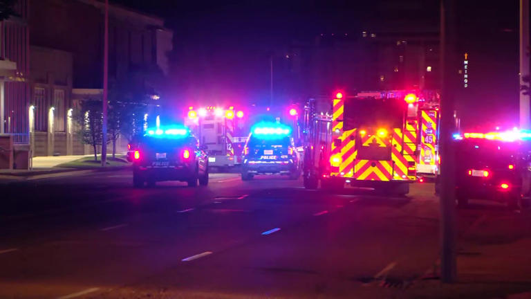 Car crash shuts down Union Avenue near Idlewild