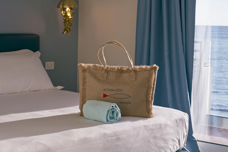 Un nuovo boutique hotel fronte mare in Liguria: Acciuga Hotel apre a ...