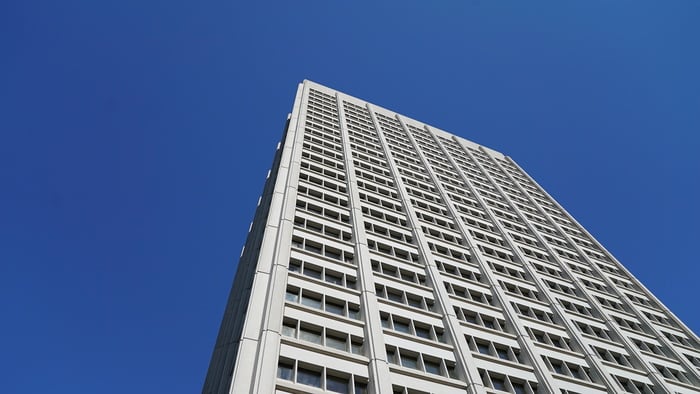 Federal government might have to acquire new office space for public ...