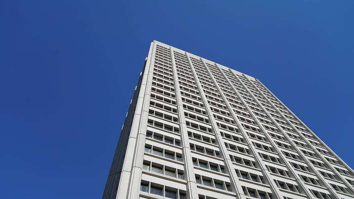 Federal government might have to acquire new office space for public ...