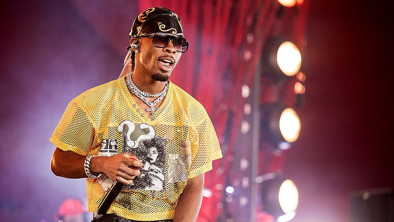 Singer D4vd arrested and held without bail in case tied to teen found ...