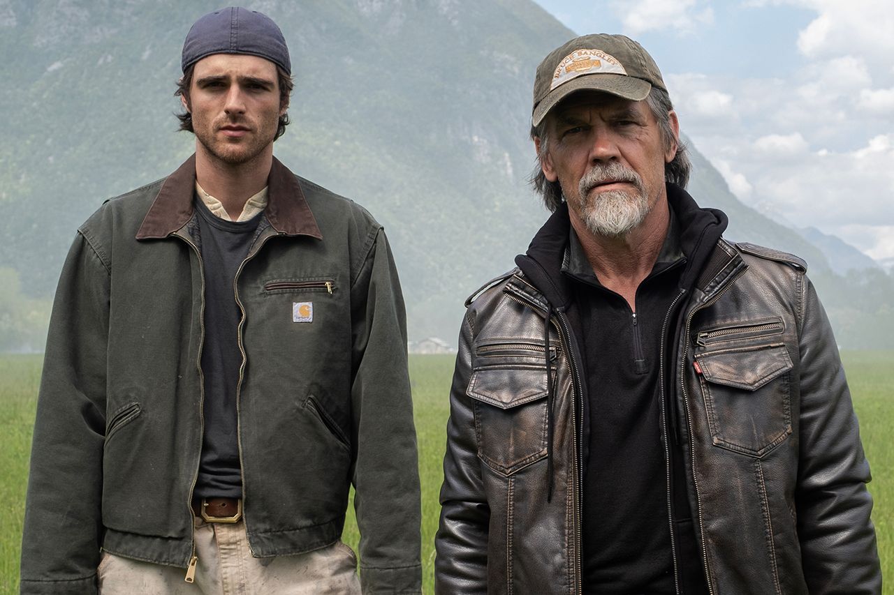 Jacob Elordi and his pooch take to the skies in trailer for post ...