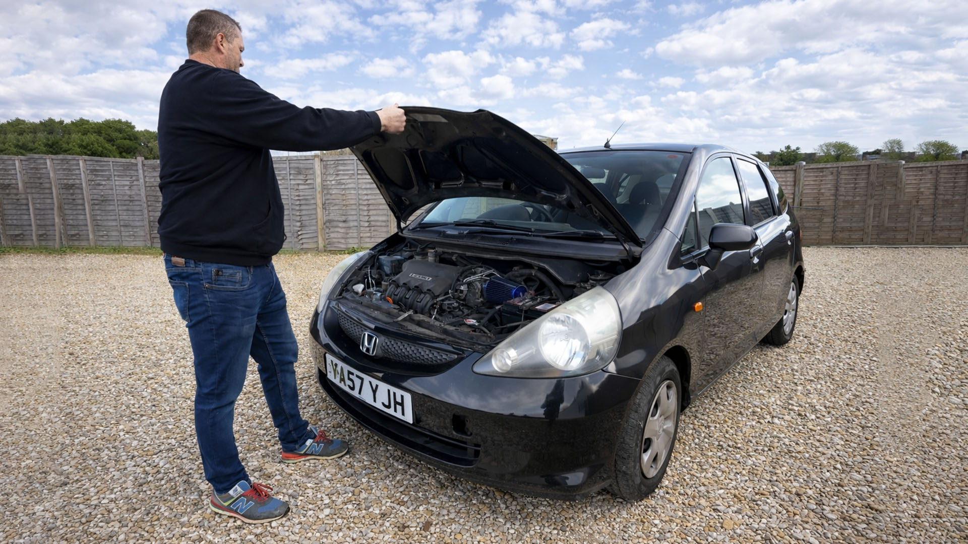 Inspecting this Honda Jazz shows multiple safety concerns