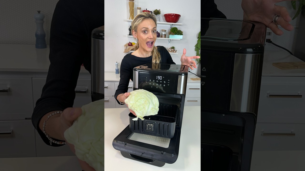Coloqué repollo en la AirFryer e hice la mejor pasta low carb!