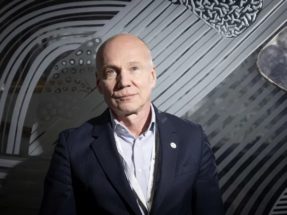 Sisäinen uudelleenjako jysähtämässä Suomeen – sote-johtaja avautuu nyt ...