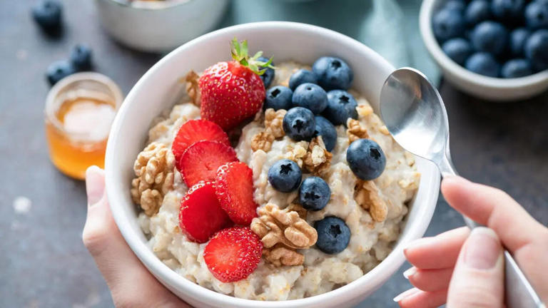 The oats way out: Study says eating this much daily can reduce bad ...