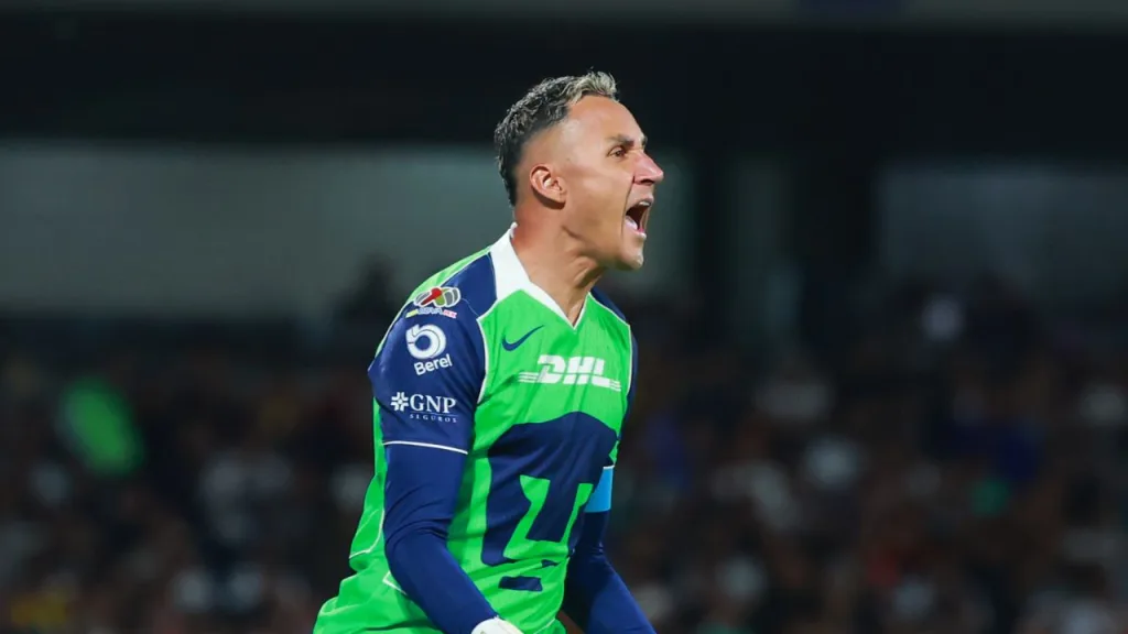 Keylor Navas preocupa a Pumas tras incidente en el que le lastimaron la ...