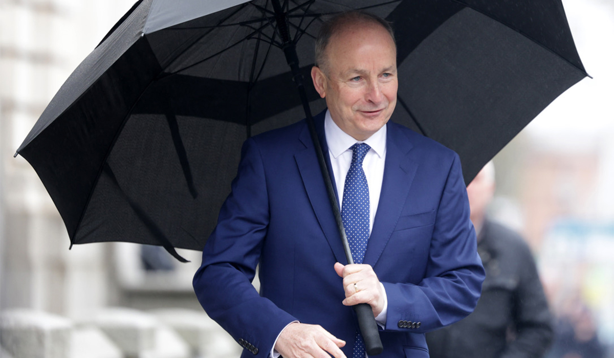 Watch: Enoch Burke’s mother runs after and berates Taoiseach