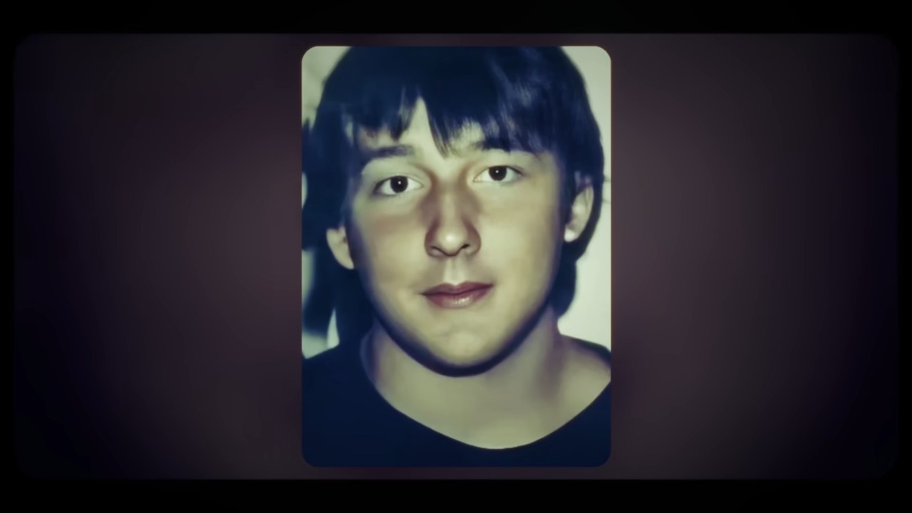 He thought it was a date - Jason Sweeney followed his girlfriend into ...