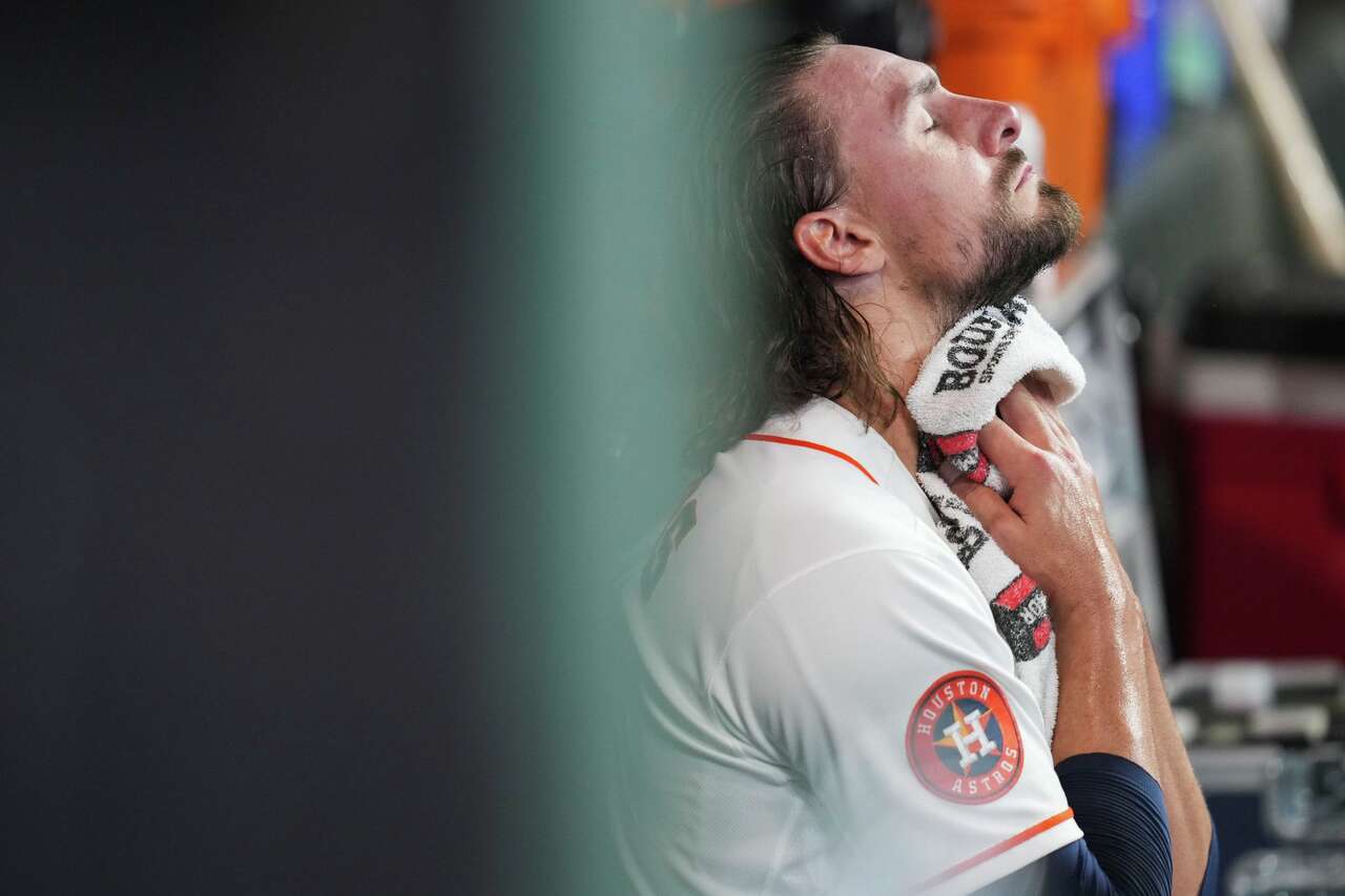 Astros relievers are piling up innings, raising concern about the ...