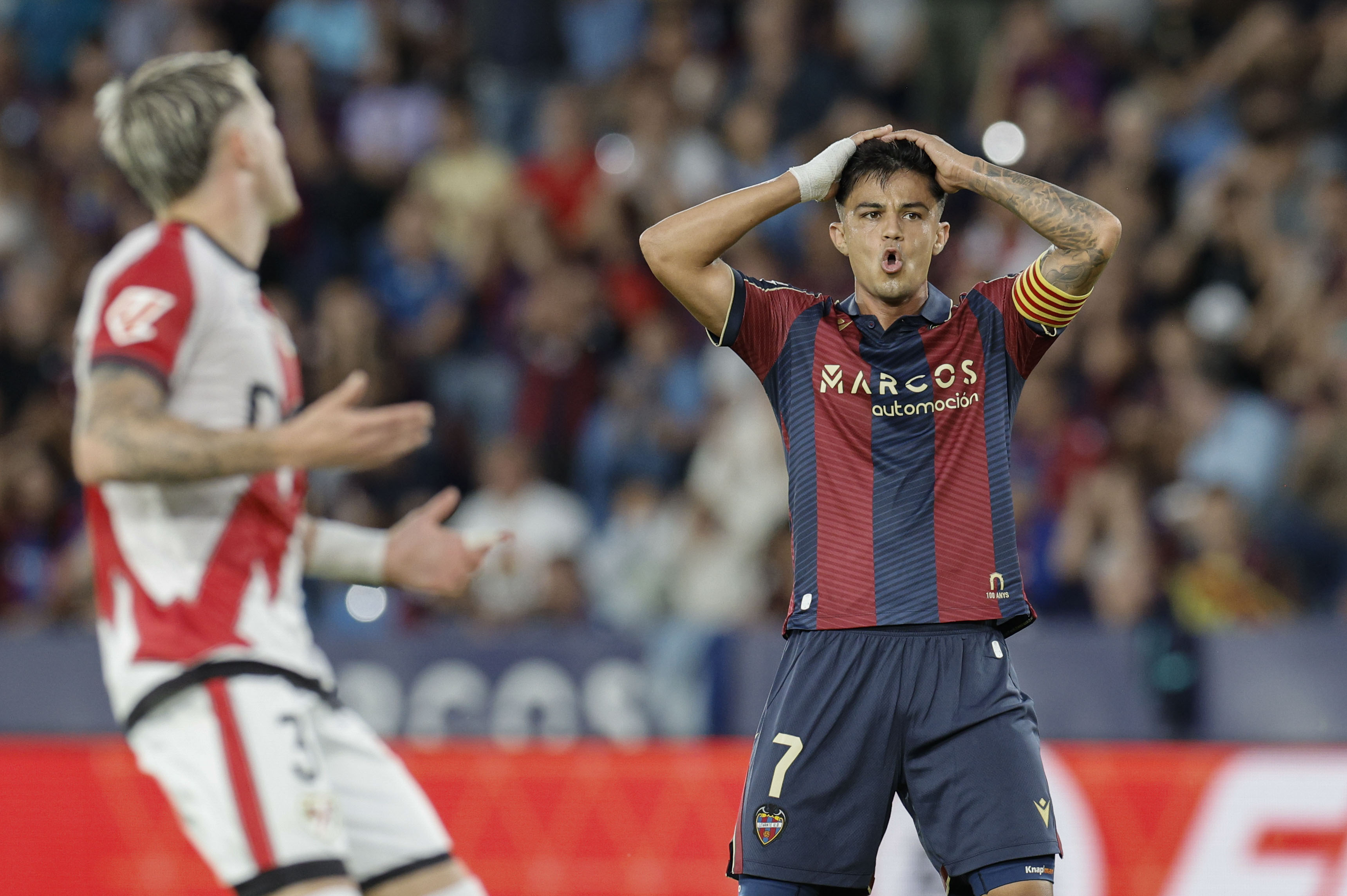 Revés para el Levante: Apelación mantiene los dos partidos a Brugué