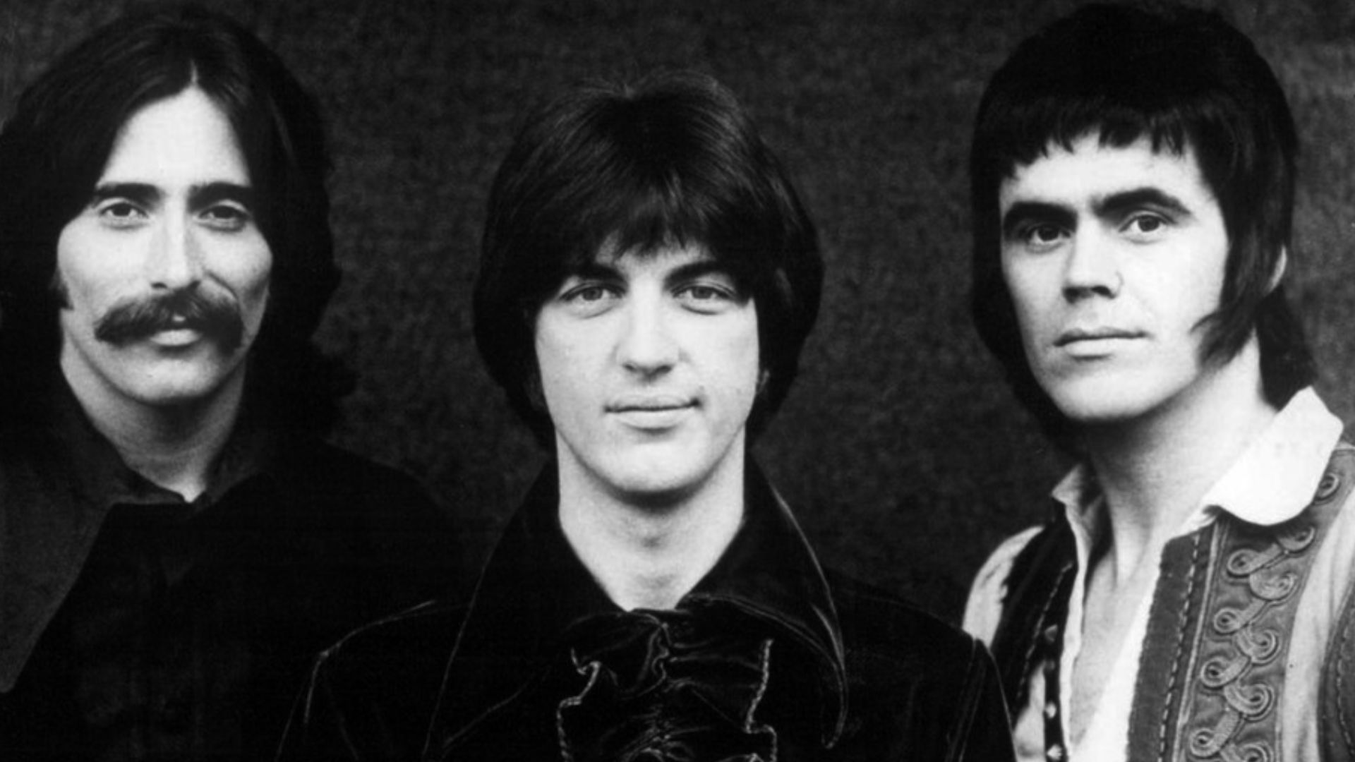 Rock bands who thought fame would last forever. Now no one born after ...