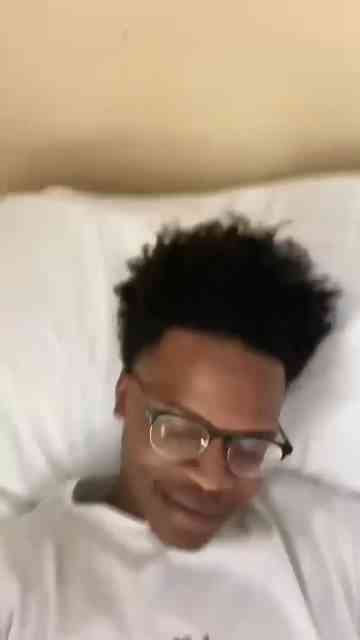 Me trying to brush all the crumbs off my bed 😐🛏️💀 realizing they ...