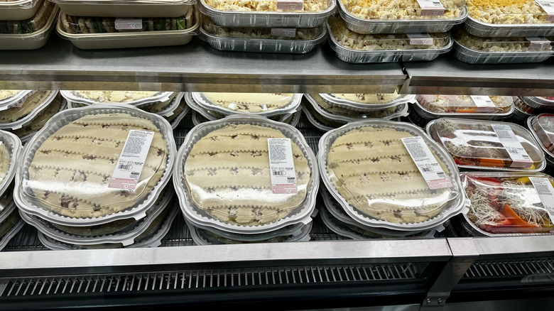 Sam's Club vs Costco: Which chicken pot pie tastes better?