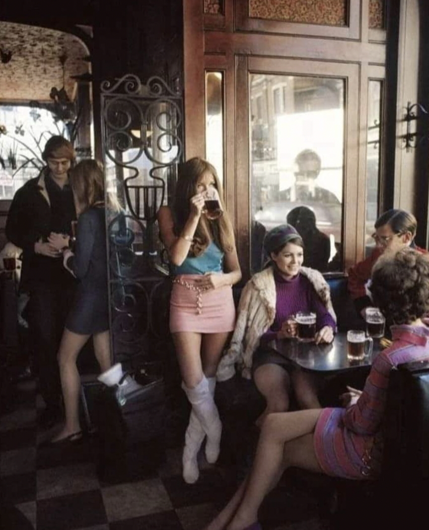 30 photos of what London looked like back in the swinging '60s