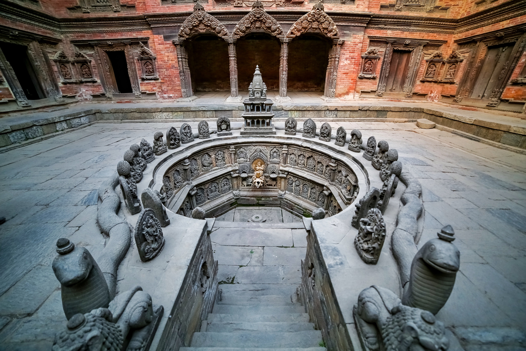Photos of 15 forgotten places that once held enormous global importance