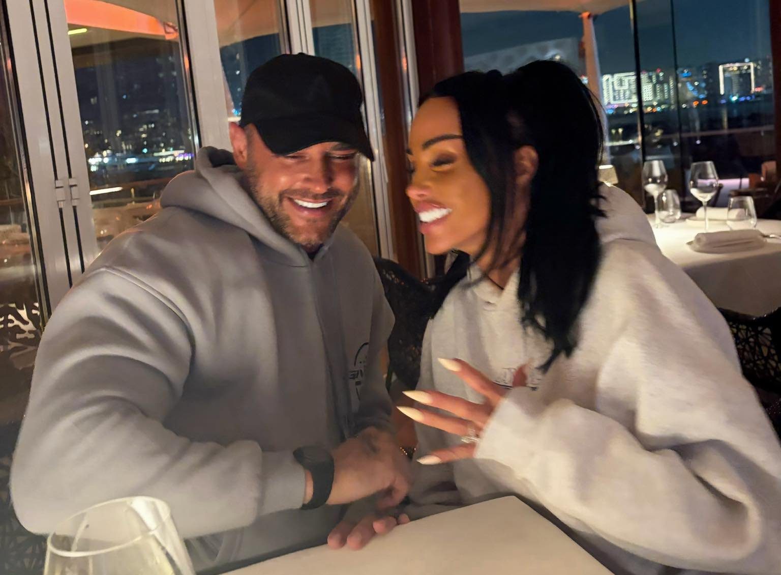 Lee Andrews’ ‘squatting in run-down Dubai villa’ after ghosting wife ...