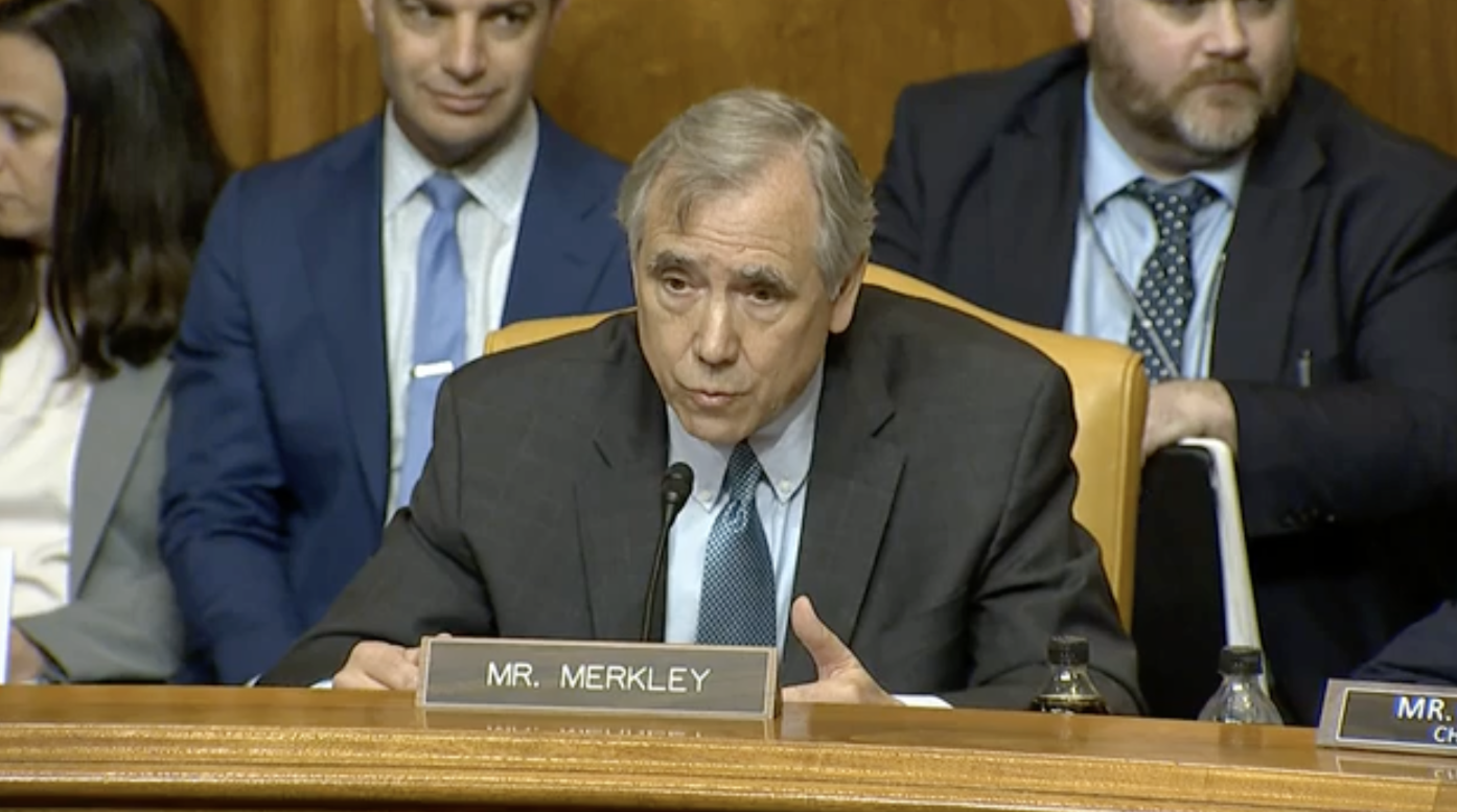 'Families lose and billionaires win': Jeff Merkley delivers scathing ...