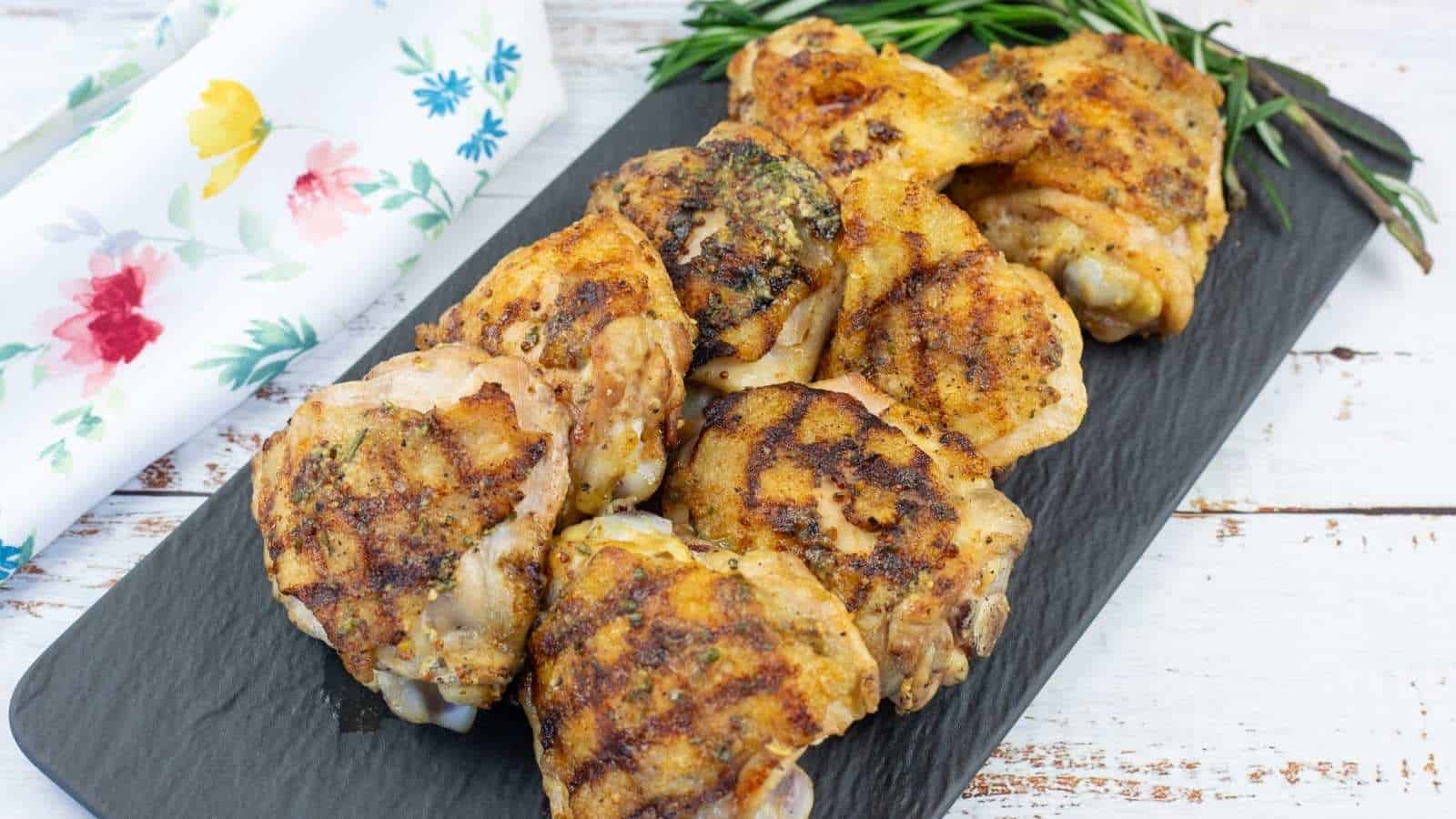 27 backyard BBQ recipes that smell like summer and keep people hanging ...