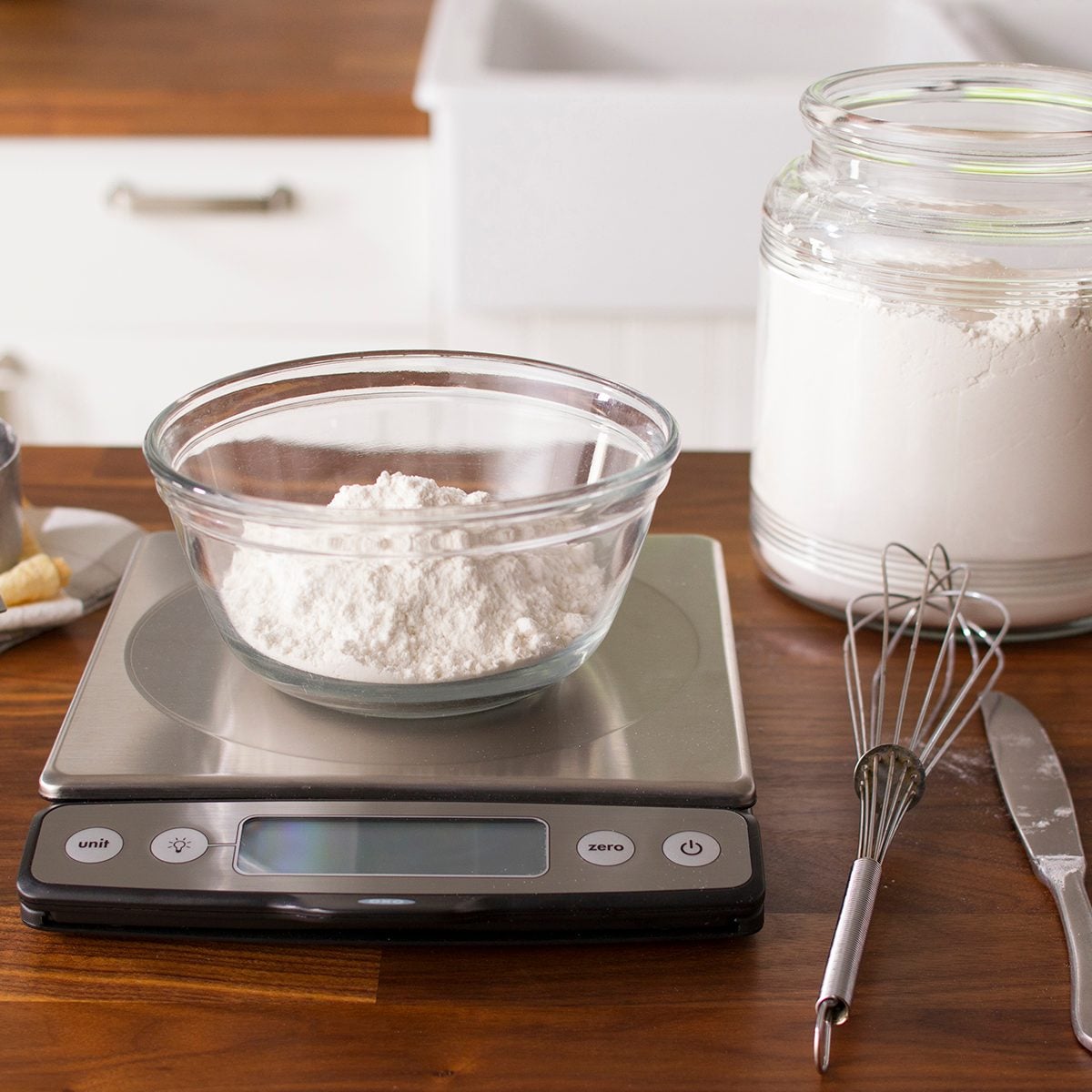 10 mistakes everybody makes when baking angel food cake