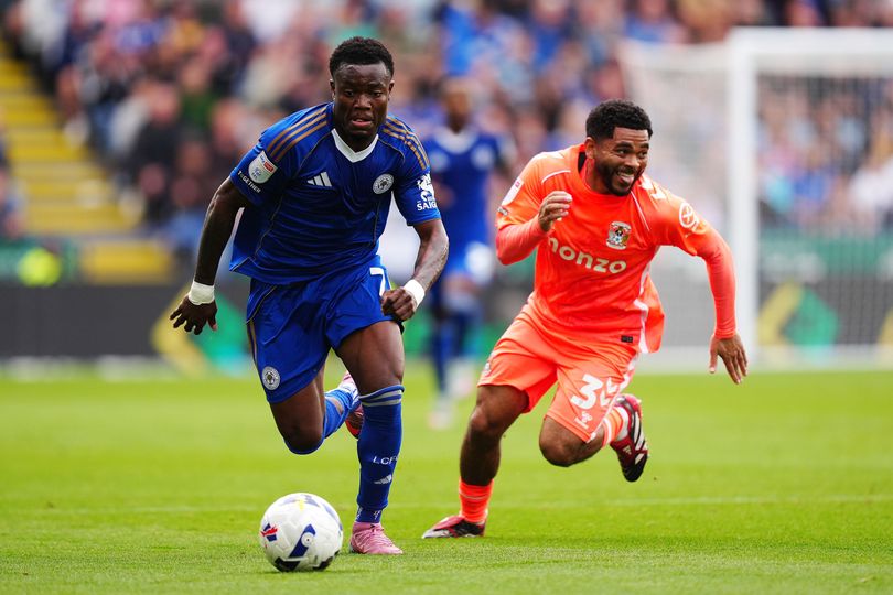 Should Everton be interested in Abdul Fatawu? And just what is going on ...