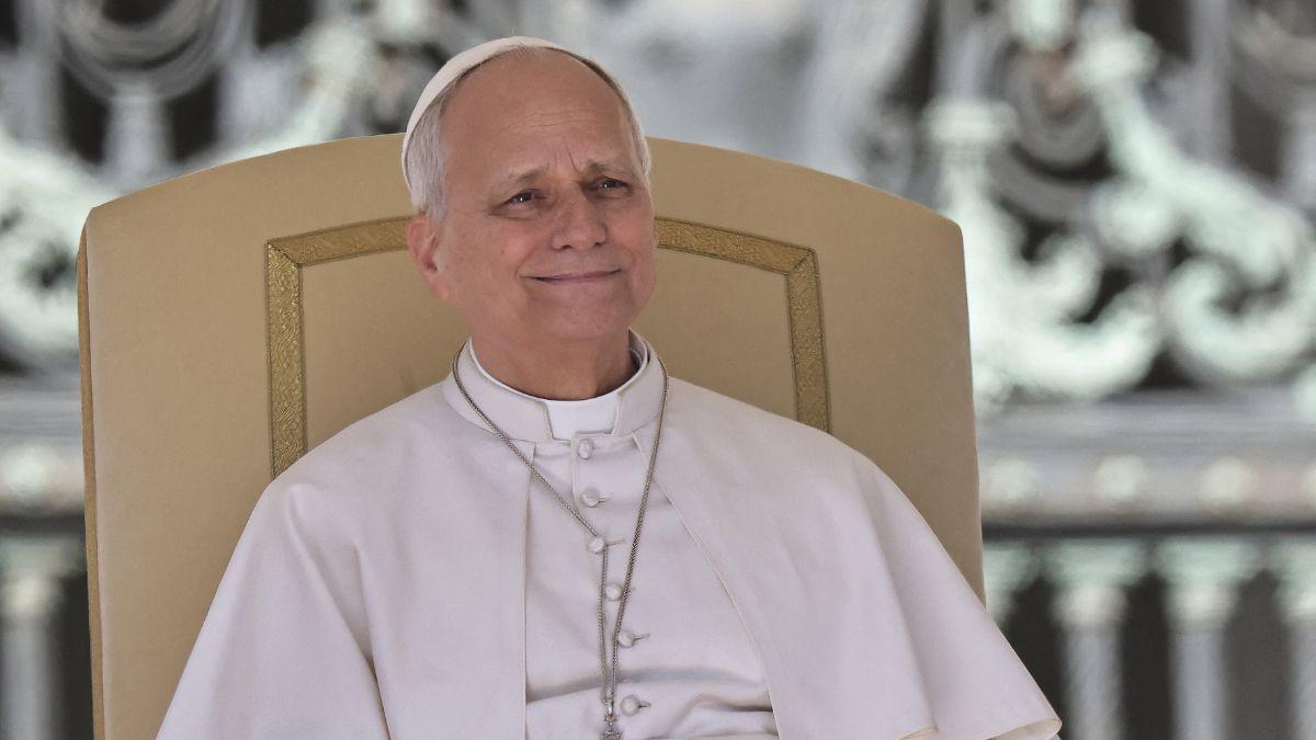 Donald Trump's social media war against Pope Leo XIV causes global ...