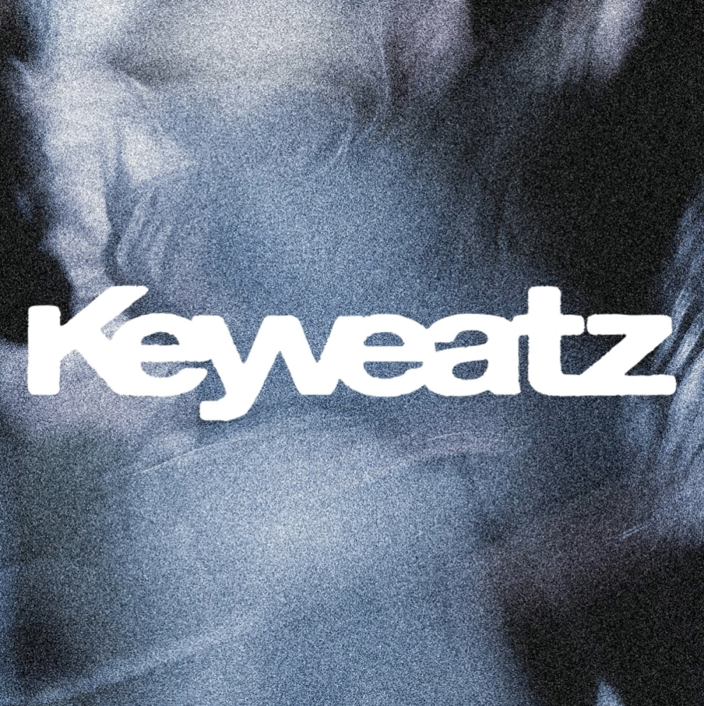 ‘AOMG first girl crew’ Keyveatz opens SNS!
