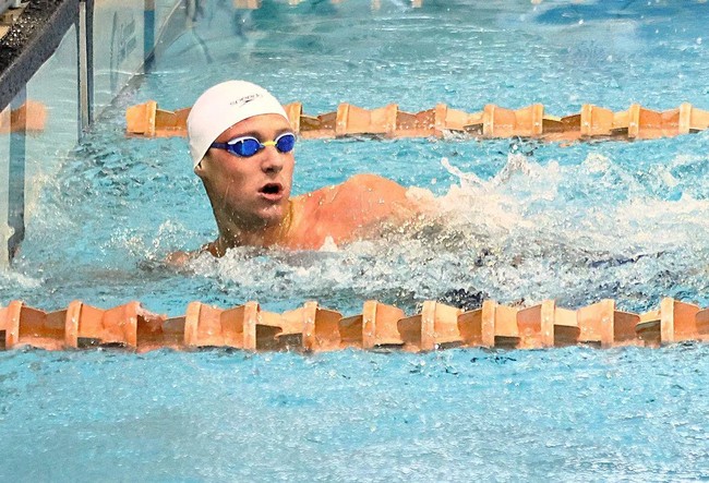 Aimee Canny steals Coetzé’s thunder as wave of swimmers book Glasgow ...