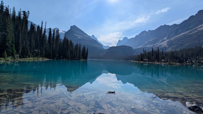 14 beautiful lakes in Canada that still feel wild and unspoiled
