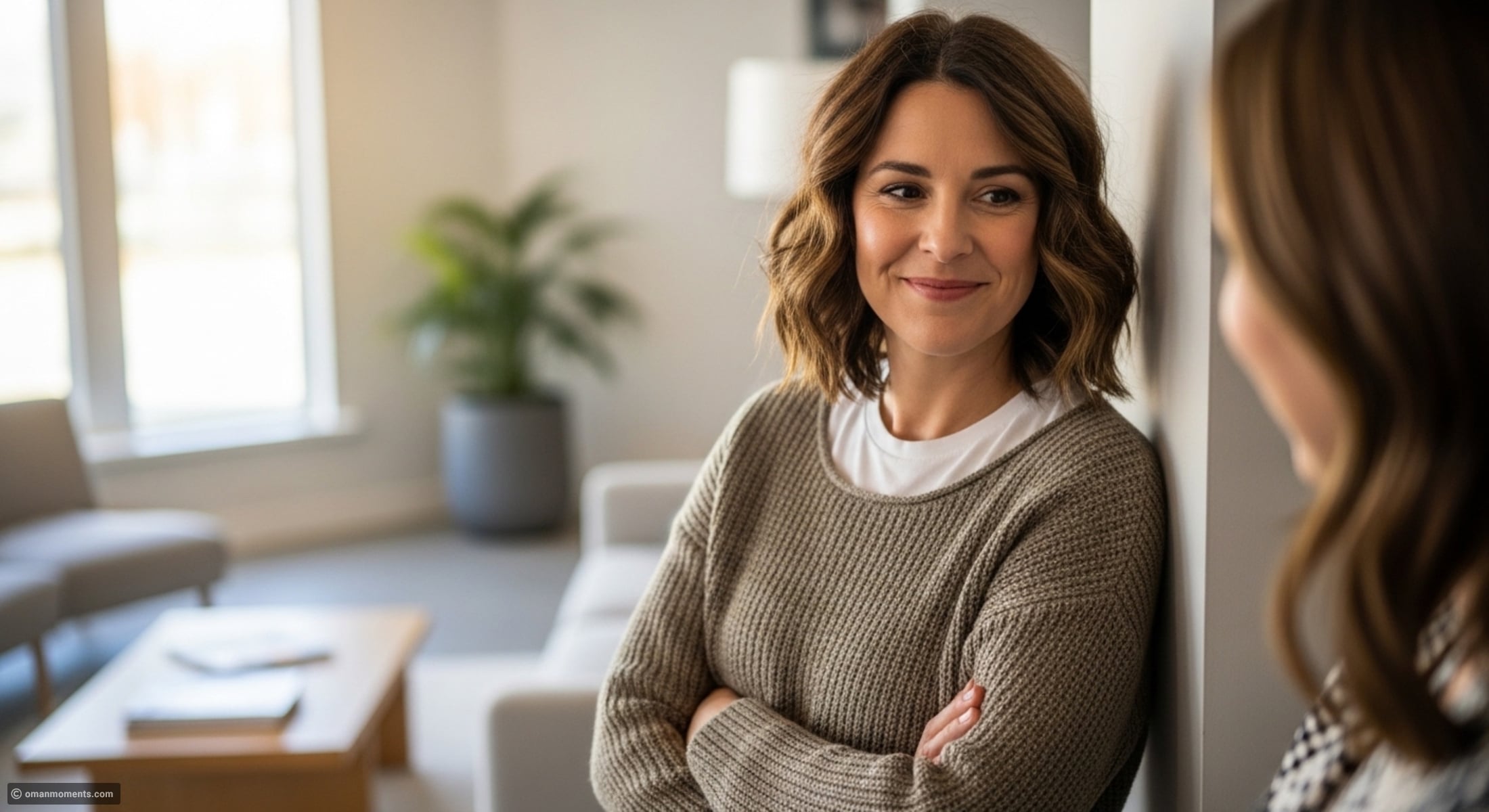 Subtle clues to notice: 9 signs she wants you to make the first move