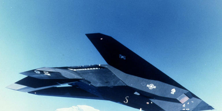 The Air Force faked a cargo flight over Europe. Austria investigated ...