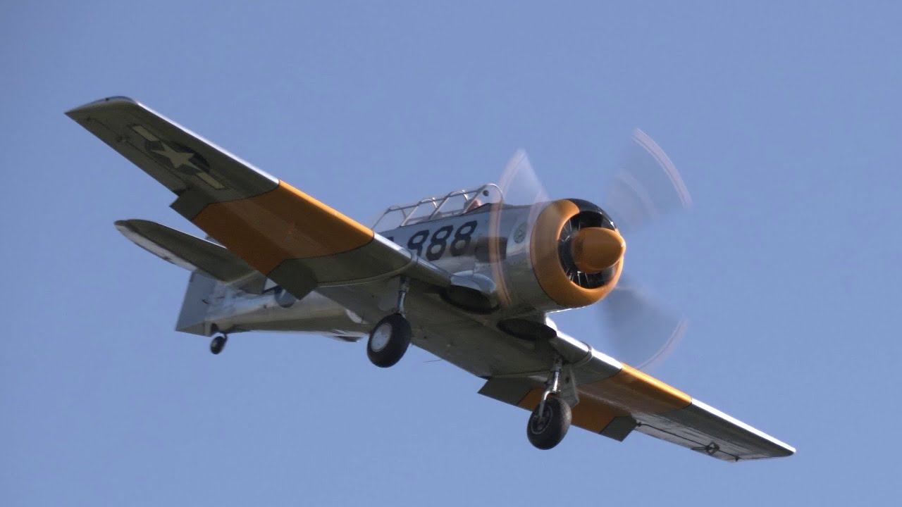 Watch these vintage aircraft land up close - "Each one has its own style"