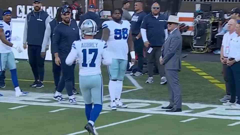 Cowboys star kicker Brandon Aubrey facing major decision on future