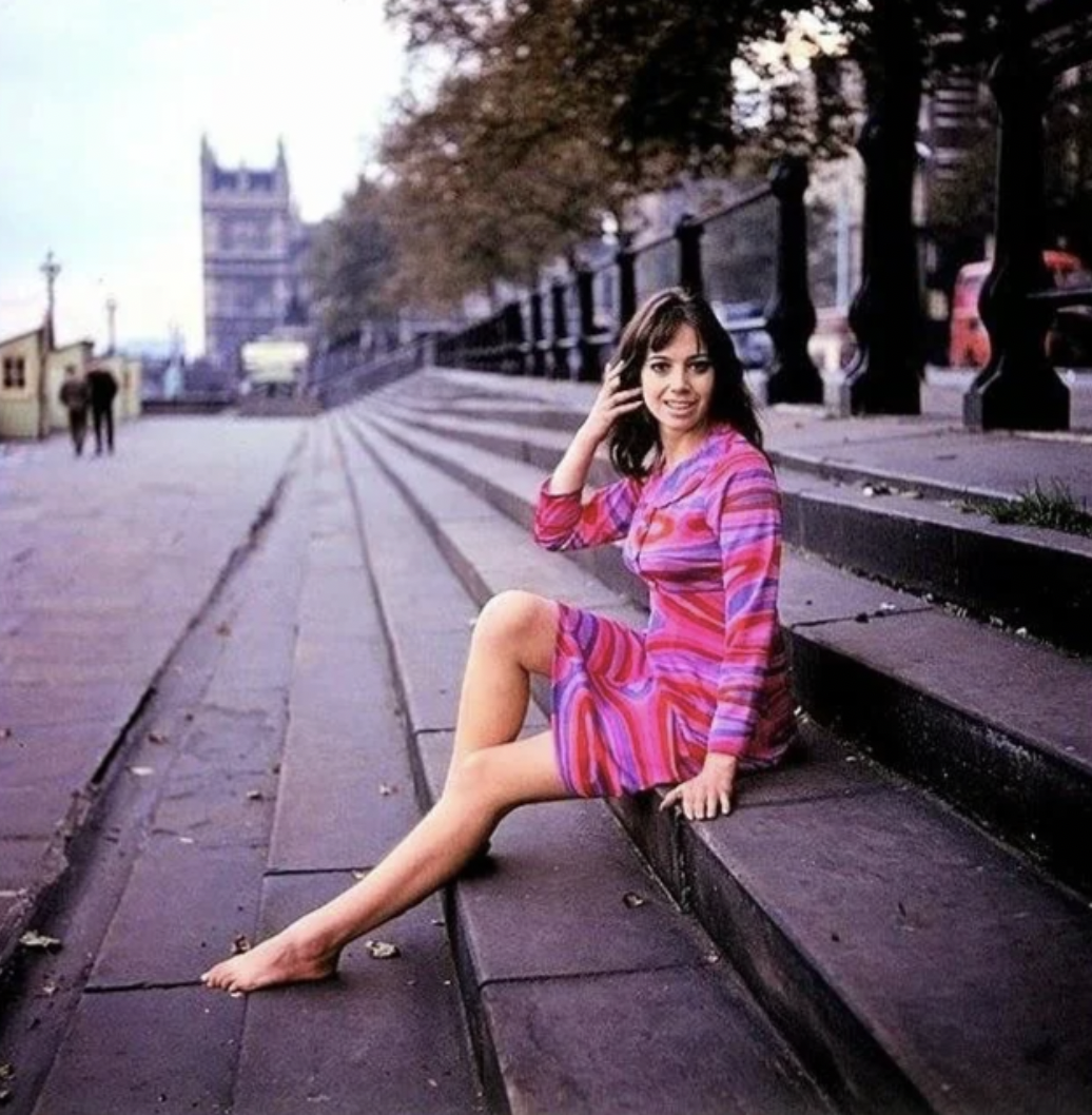 30 photos of what London looked like back in the swinging '60s