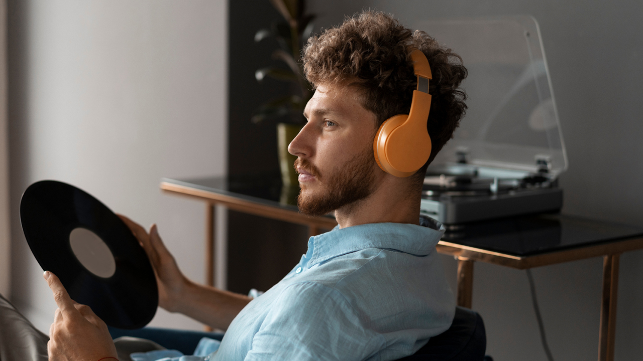 10 classic boomer hobbies that are suddenly cool again