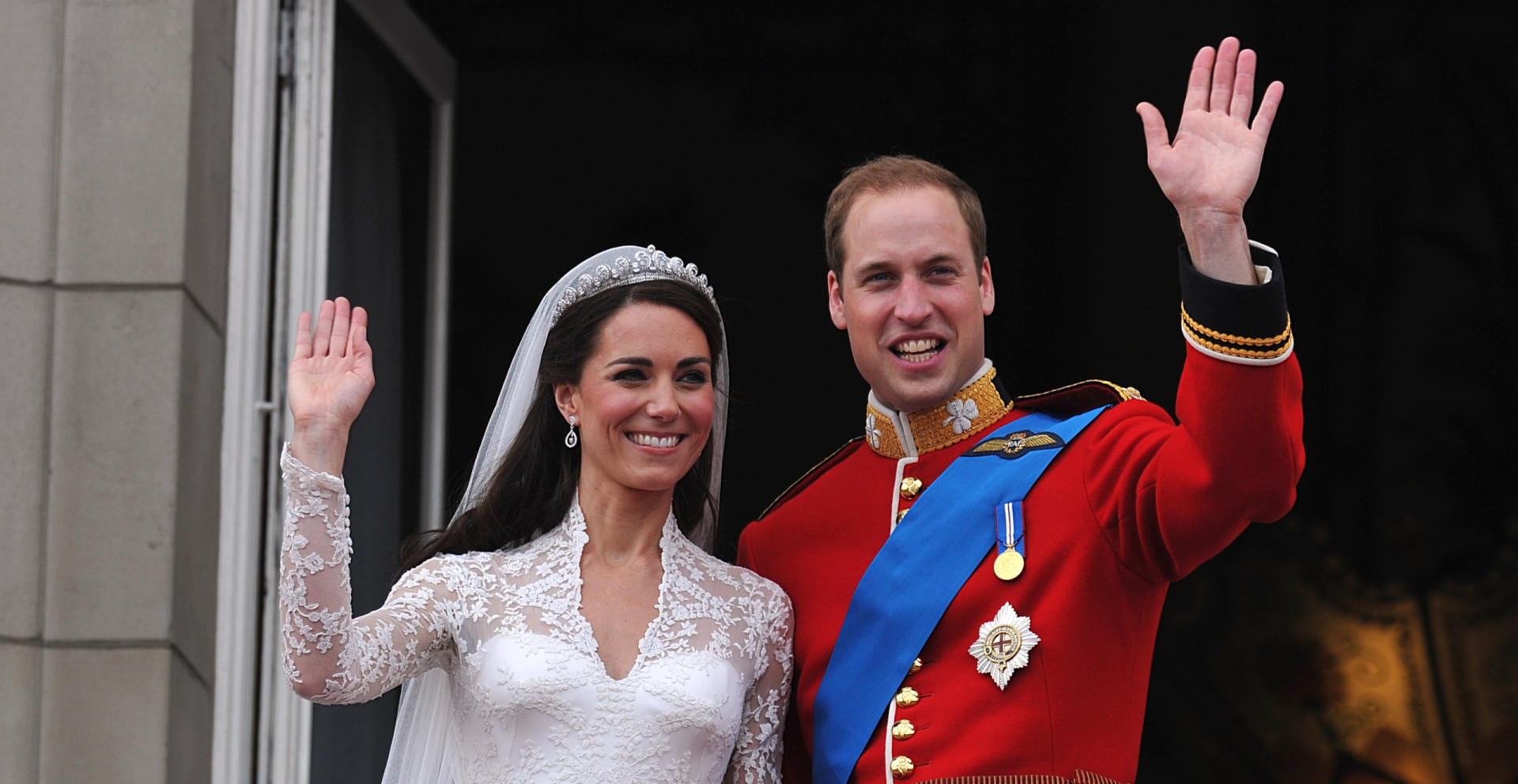 Why do we wave? The origins of hand gestures