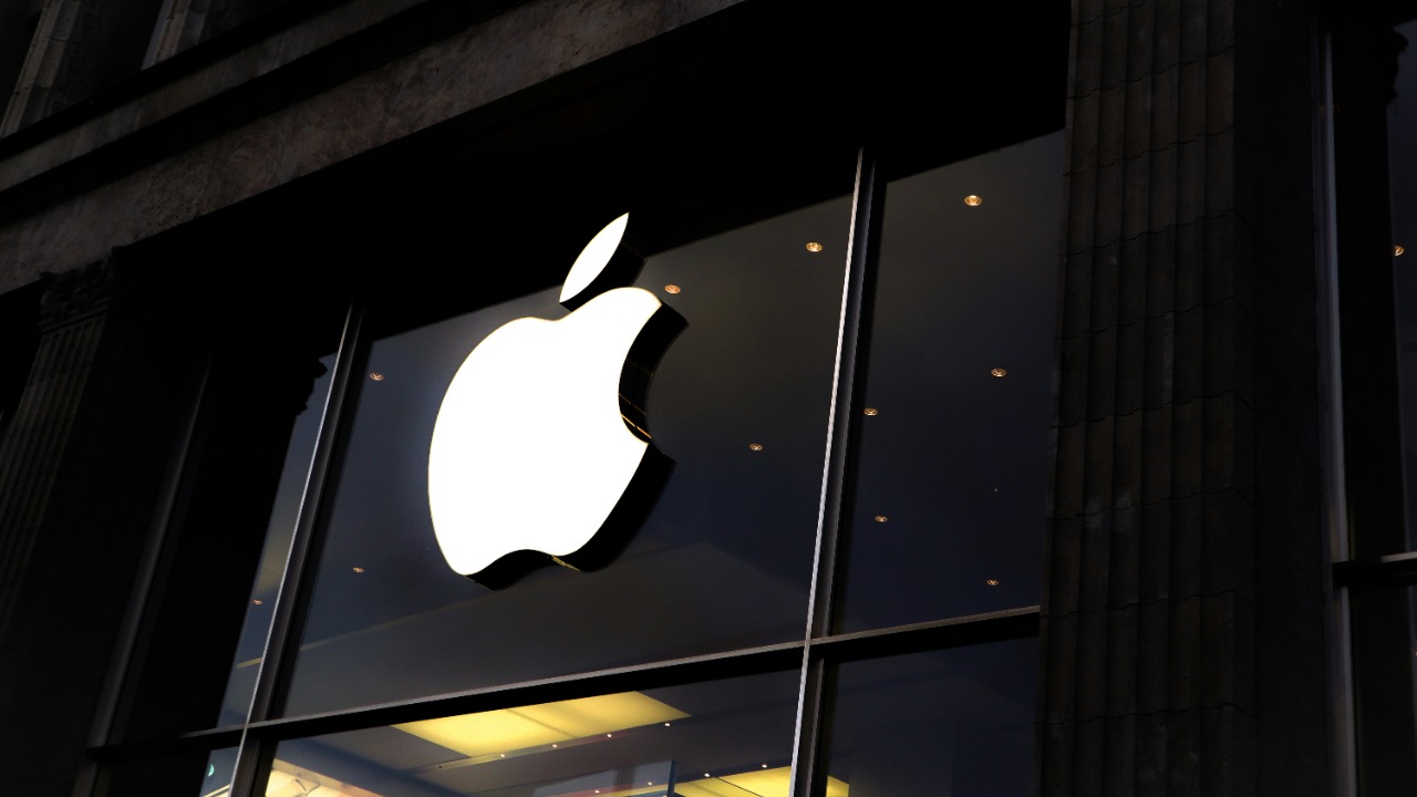 Apple and Google still surface 'nudify' apps despite store bans