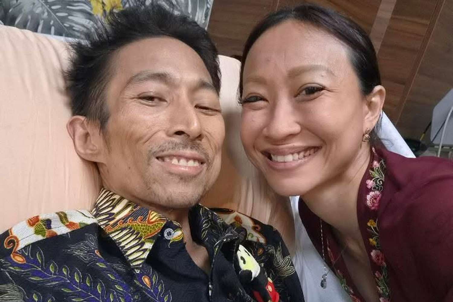 Running influencer, 45, dies of cancer 3 days after getting married