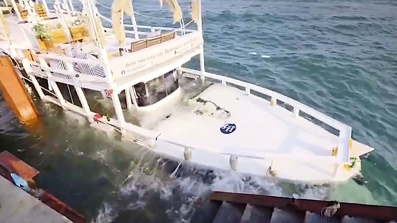 Tourist ferry crashes into pier during docking in Thailand