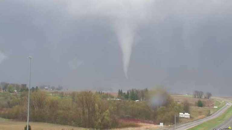 Tornado observed near Rochester; tornado watch in southern MN, WI